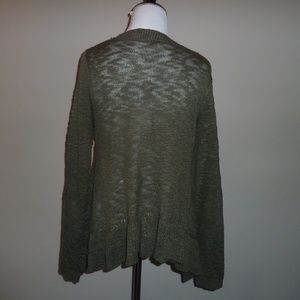 True Craft | Sweaters | True Craft Juniors Top Sweater Olive Tree Size ...